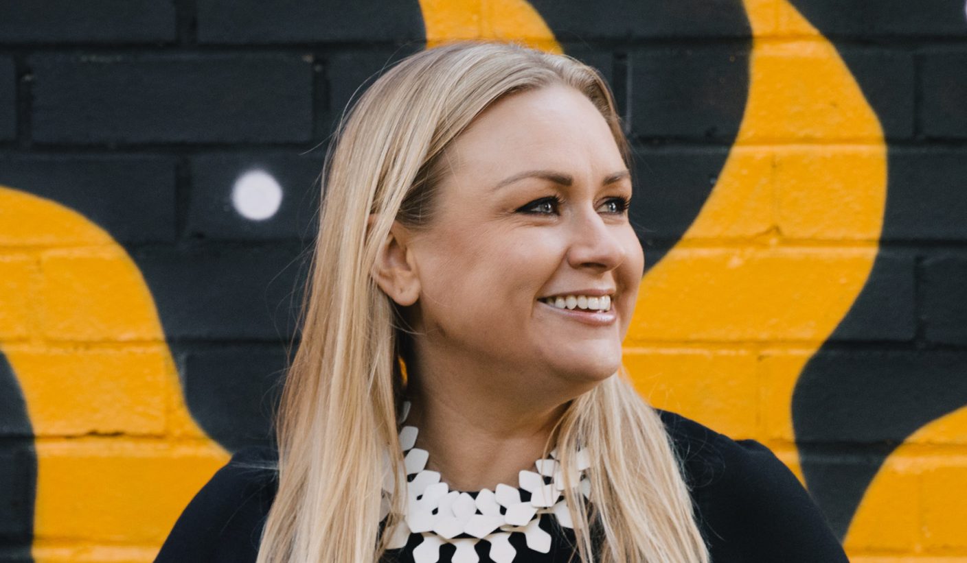 Navigating the Fast-Forward Effect in Childhood with Laura Jolly Yan ...